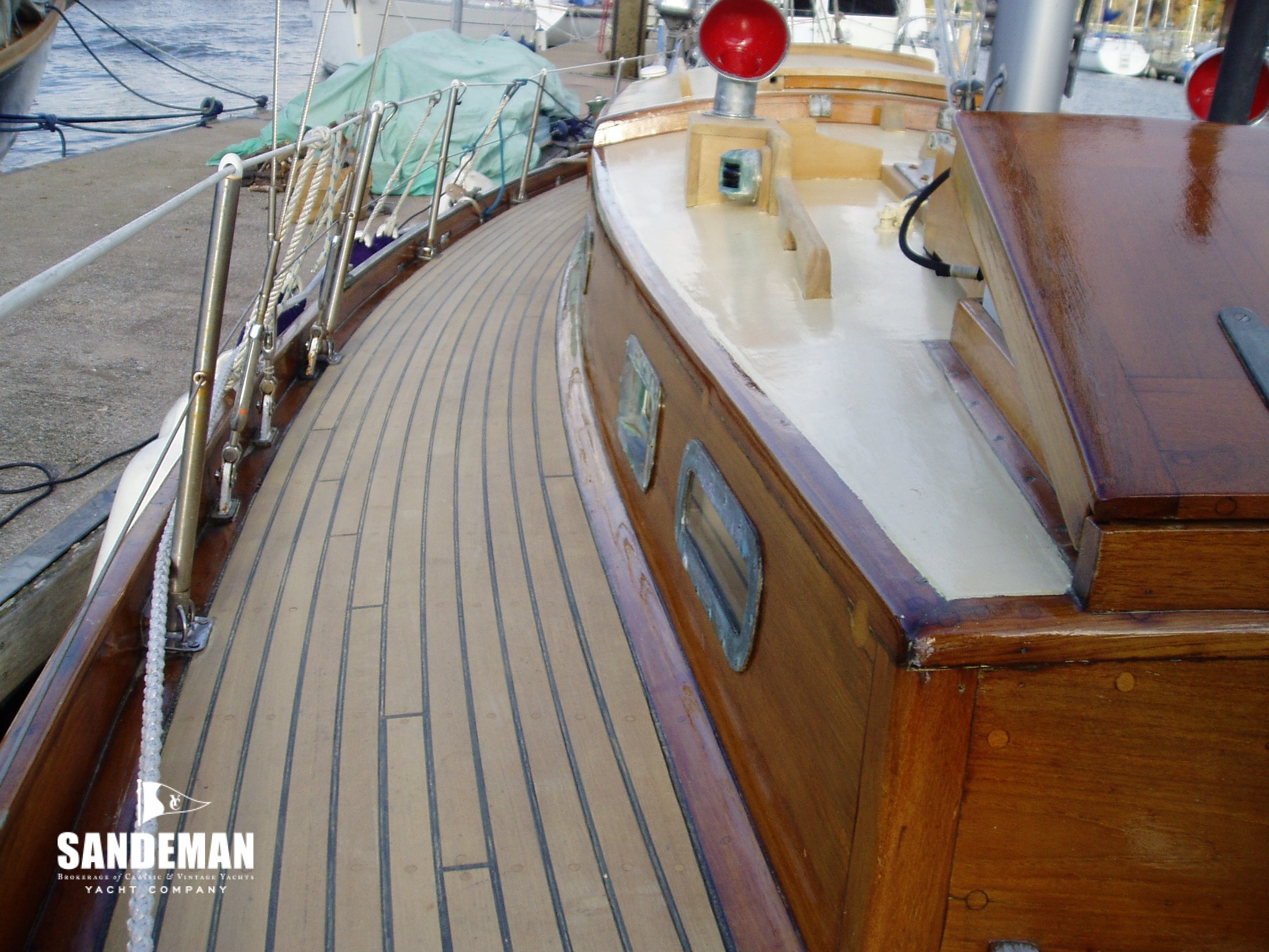 Buchanan 35 ft sloop Yeoman MkII 1959 - Sandeman Yacht Company