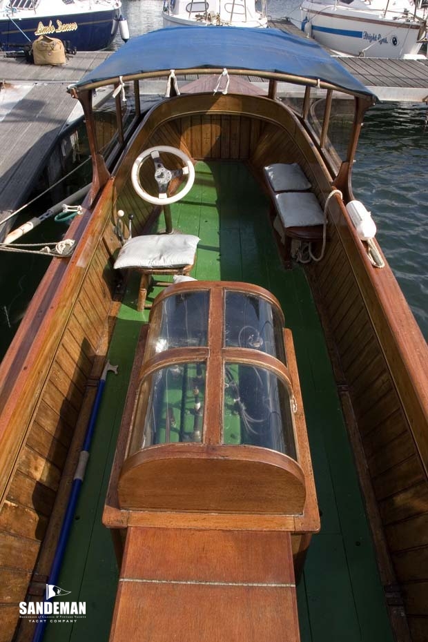 1930s Gentleman's Thames Day Launch - Sandeman Yacht Company