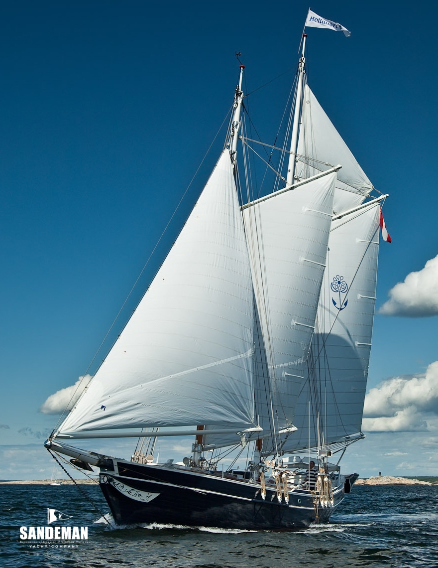 Bombigher 50 ft Schooner 1982 - Sandeman Yacht Company