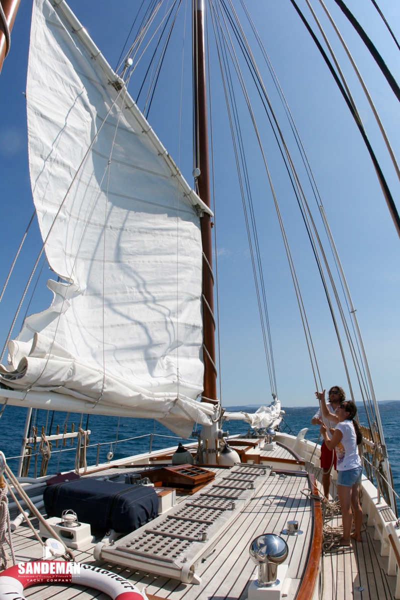 Bombigher 50 ft Schooner 1982 - Sandeman Yacht Company