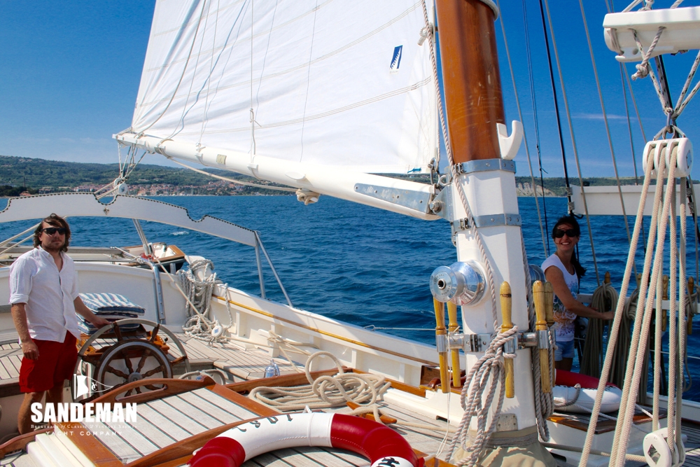 Bombigher 50 ft Schooner 1982 - Sandeman Yacht Company