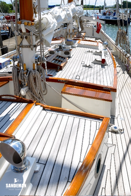 Bombigher 50 ft Schooner 1982 - Sandeman Yacht Company