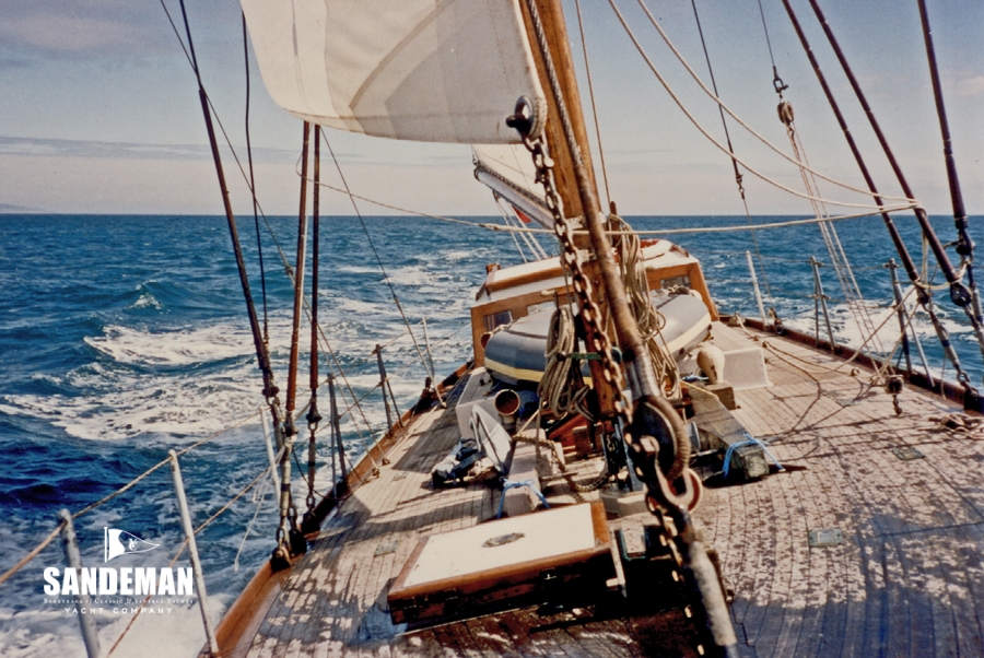 45 ft Bermudan Cutter 1954 - Sandeman Yacht Company