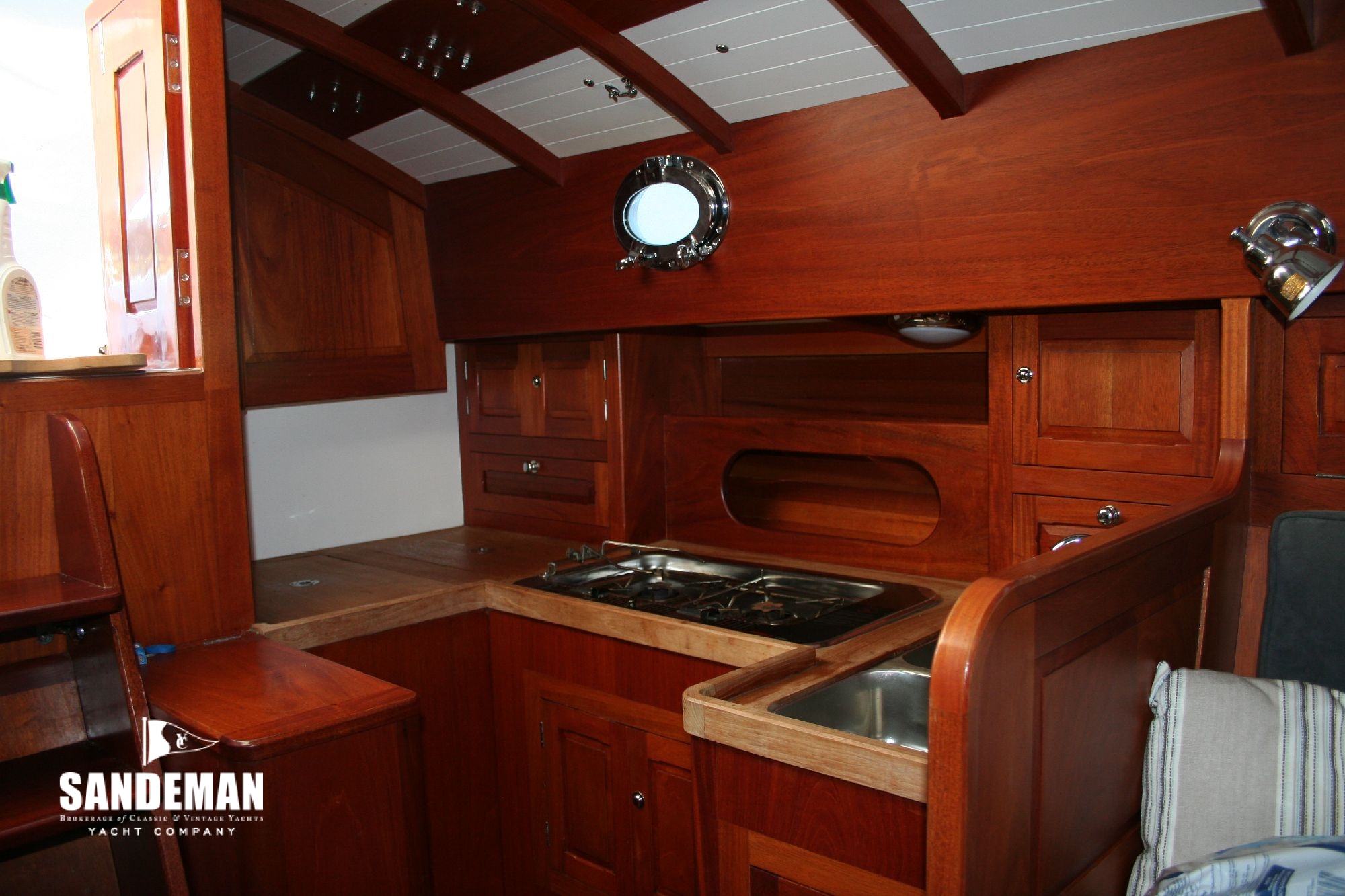Spirit 46 Mk II 2007 - Sandeman Yacht Company