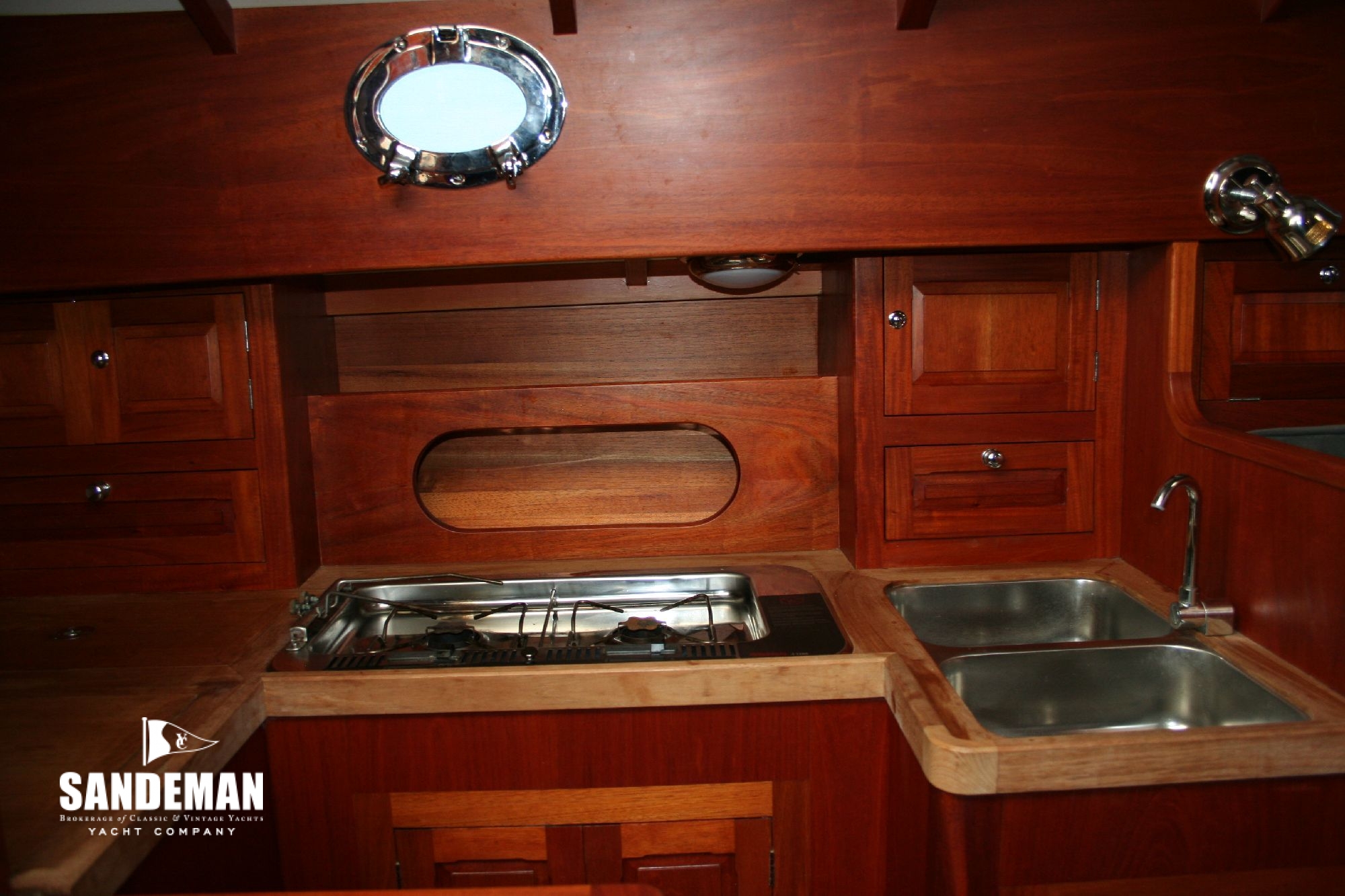 Spirit 46 Mk II 2007 - Sandeman Yacht Company