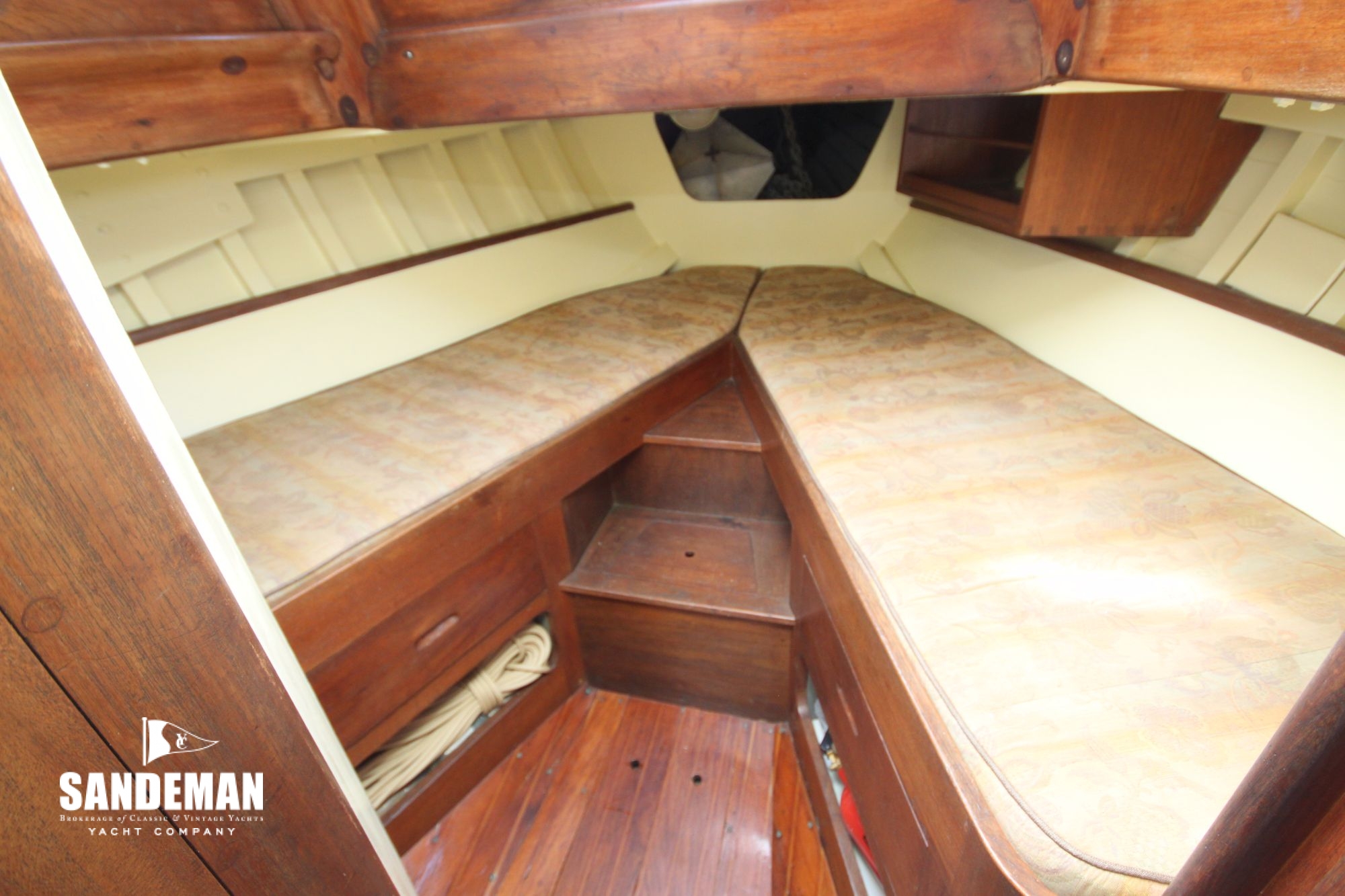 Arthur Robb 35 ft Yawl 1963 - Sandeman Yacht Company