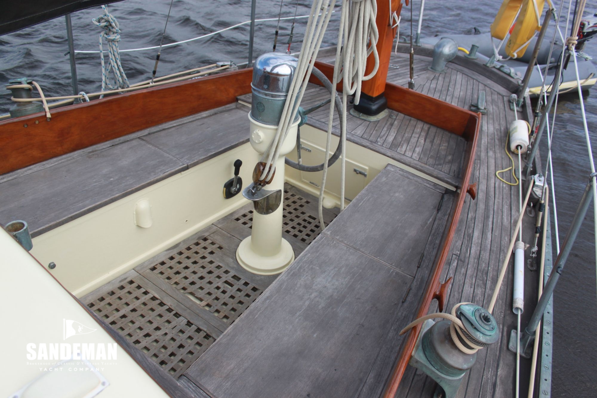 Arthur Robb 35 ft Yawl 1963 - Sandeman Yacht Company