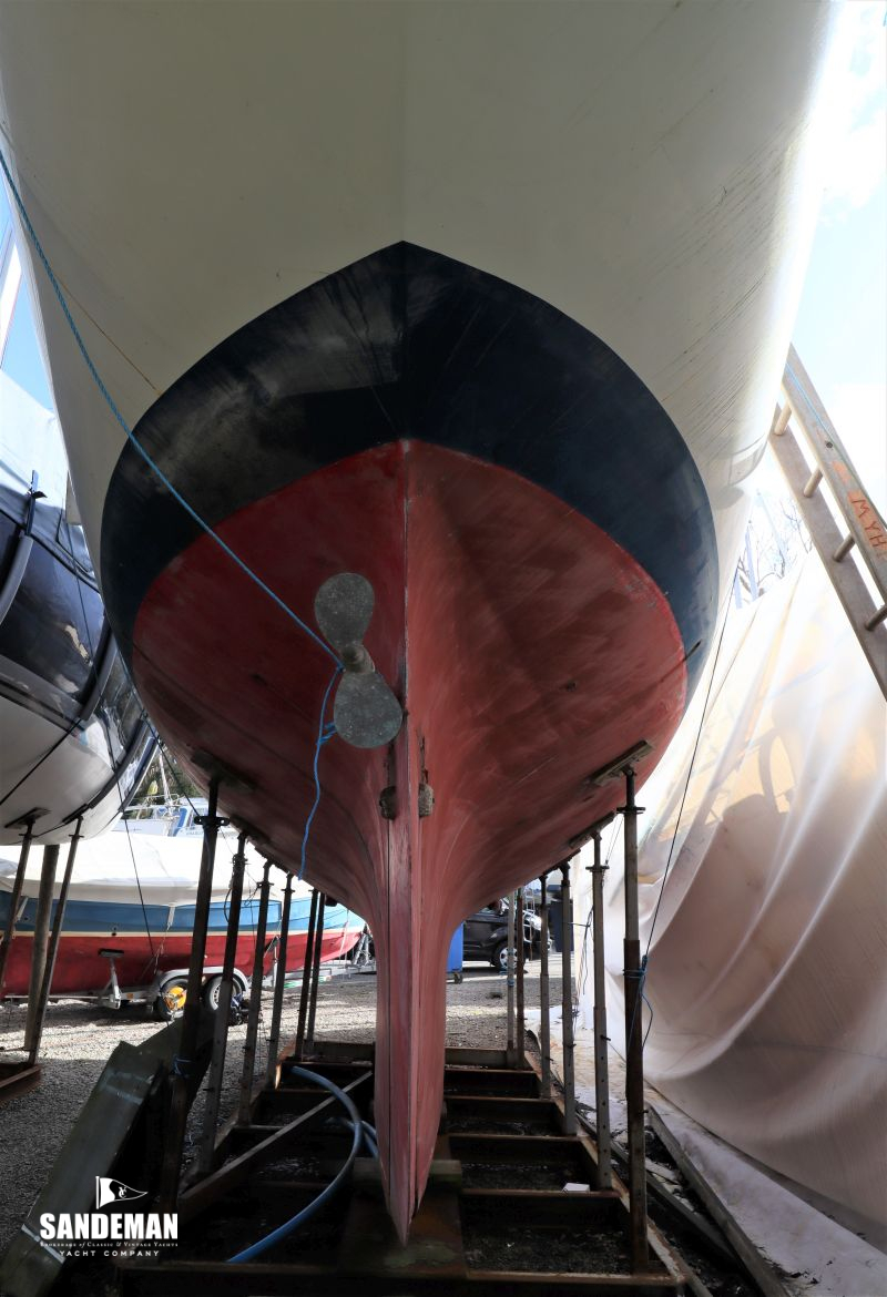 Robert Clark 46 ft Steel Bermudan Sloop 1958 - Refit Project - Sandeman ...