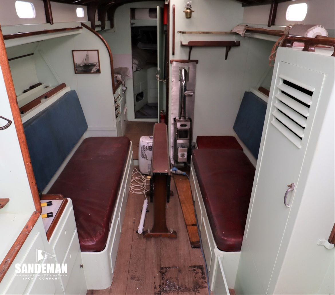 Robert Clark 46 ft Steel Bermudan Sloop 1958 - Refit Project - Sandeman ...