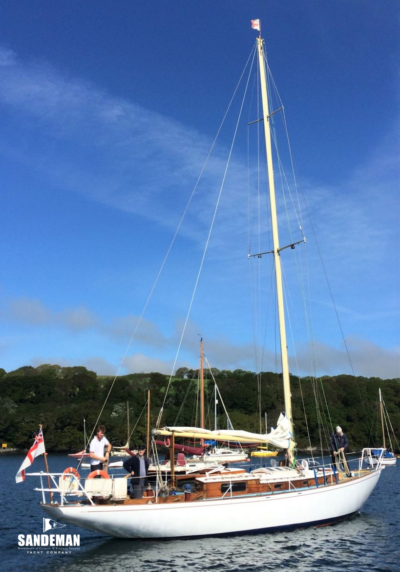 Robert Clark 46 ft Steel Bermudan Sloop 1958 - Refit Project - Sandeman ...