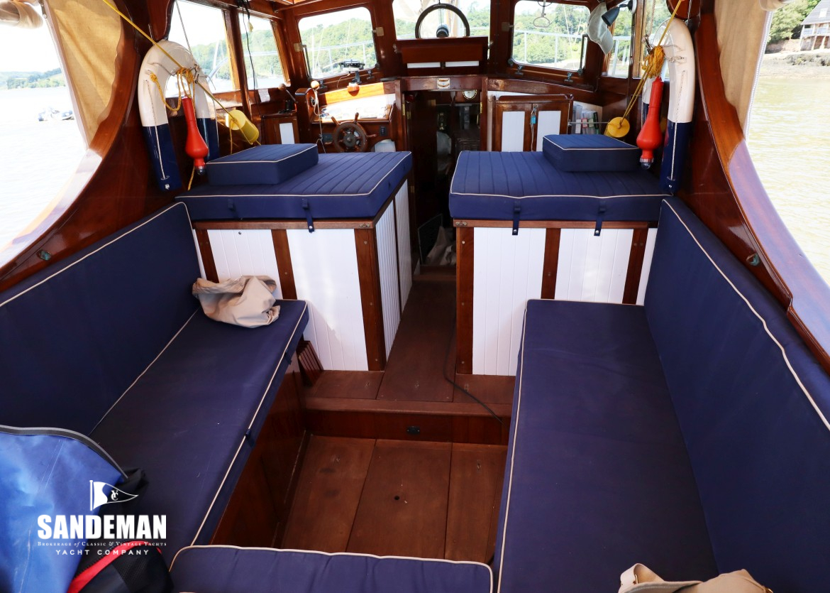 Fred Parker 30 ft Motorsailer 1961/2011 - Sandeman Yacht Company