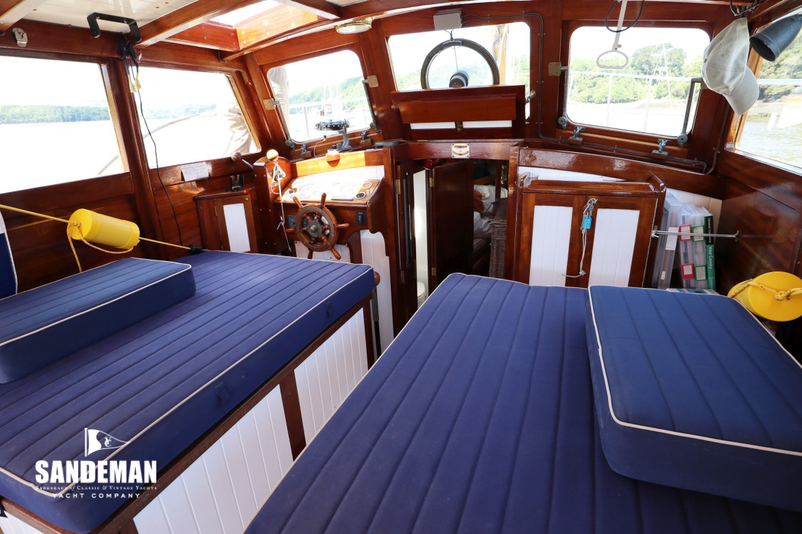 Fred Parker 30 ft Motorsailer 1961/2011 - Sandeman Yacht Company