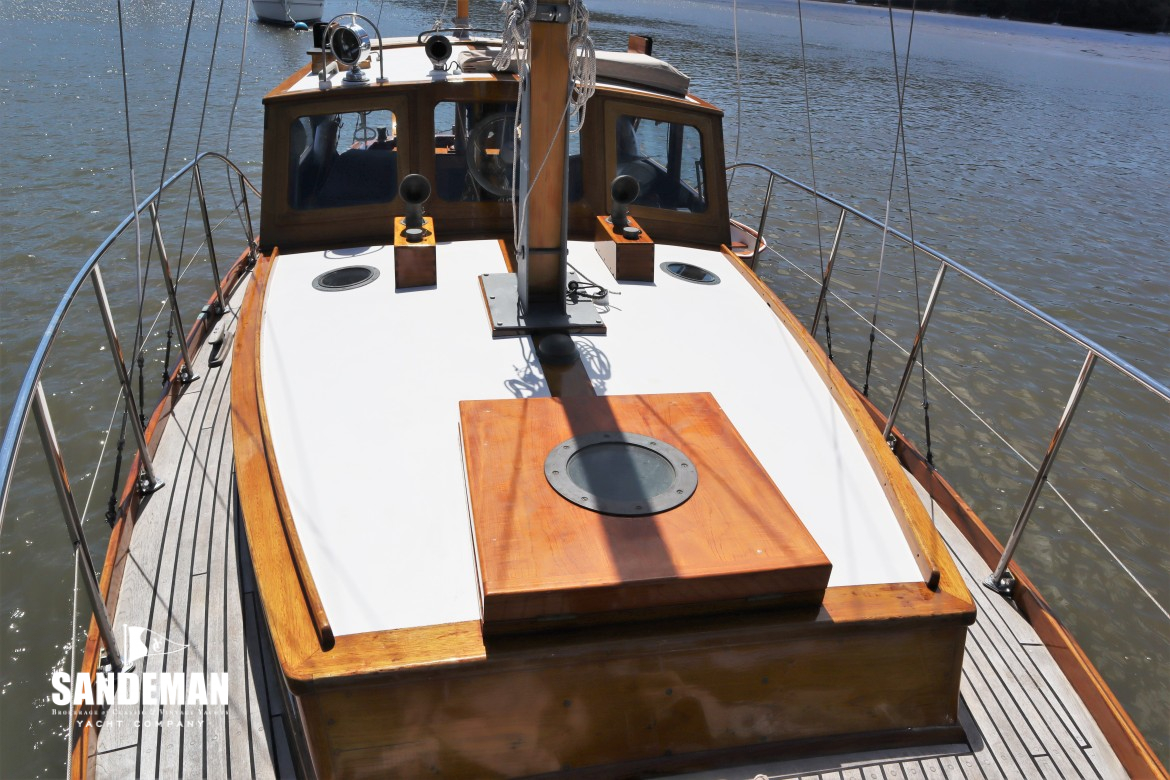 Fred Parker 30 ft Motorsailer 1961/2011 - Sandeman Yacht Company