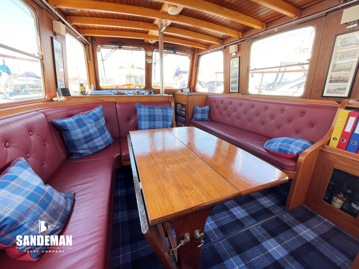 Reg Freeman-Attrill 40ft Twin Screw Motor Yacht 1966/2007 - Sandeman ...