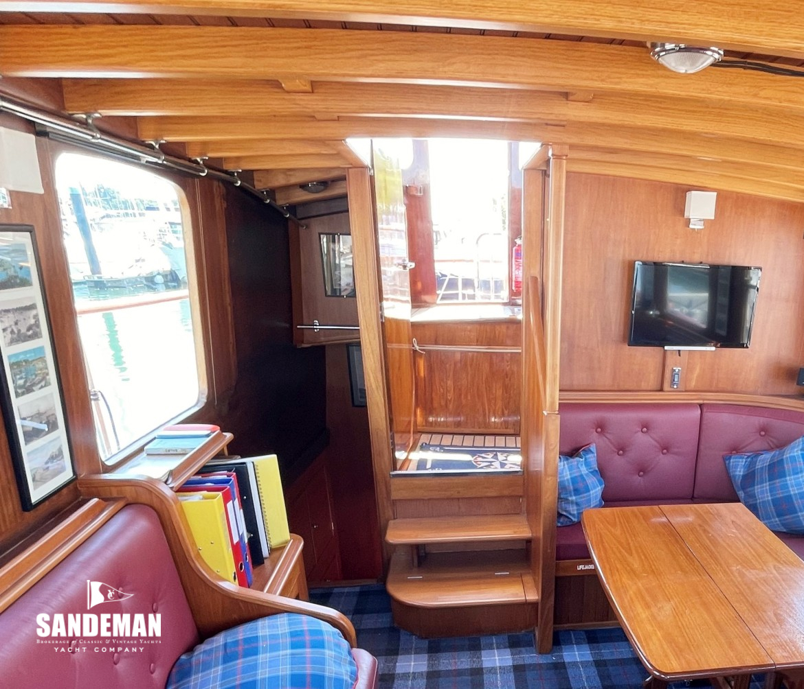 Reg Freeman-Attrill 40ft Twin Screw Motor Yacht 1966/2007 - Sandeman ...