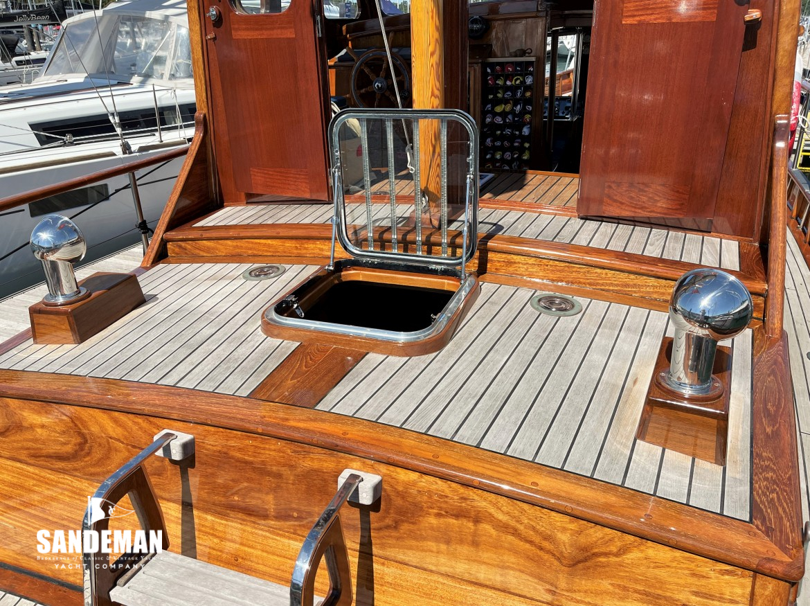 Reg Freeman-Attrill 40ft Twin Screw Motor Yacht 1966/2007 - Sandeman ...