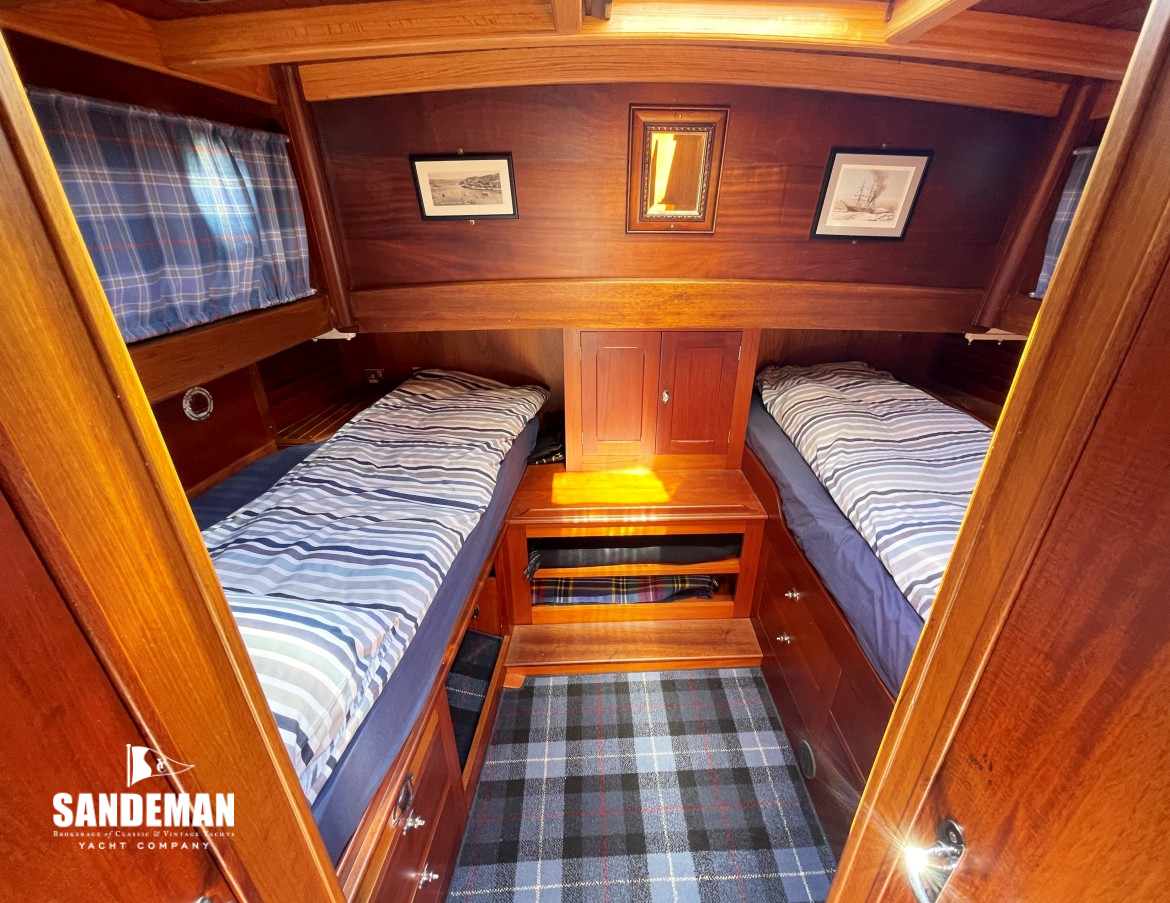 Reg Freeman-Attrill 40ft Twin Screw Motor Yacht 1966/2007 - Sandeman ...