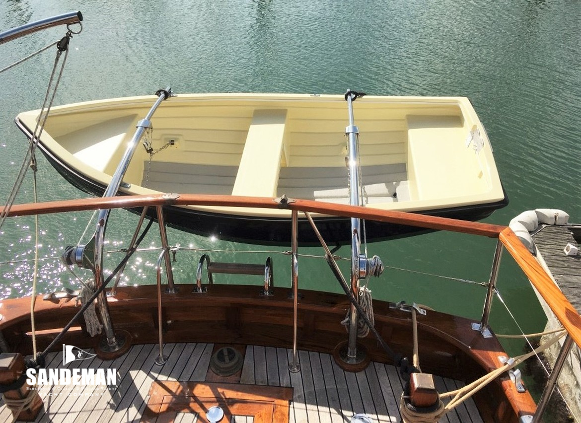 Reg Freeman-Attrill 40ft Twin Screw Motor Yacht 1966/2007 - Sandeman ...