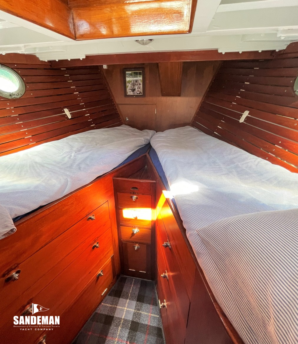 Reg Freeman-Attrill 40ft Twin Screw Motor Yacht 1966/2007 - Sandeman ...