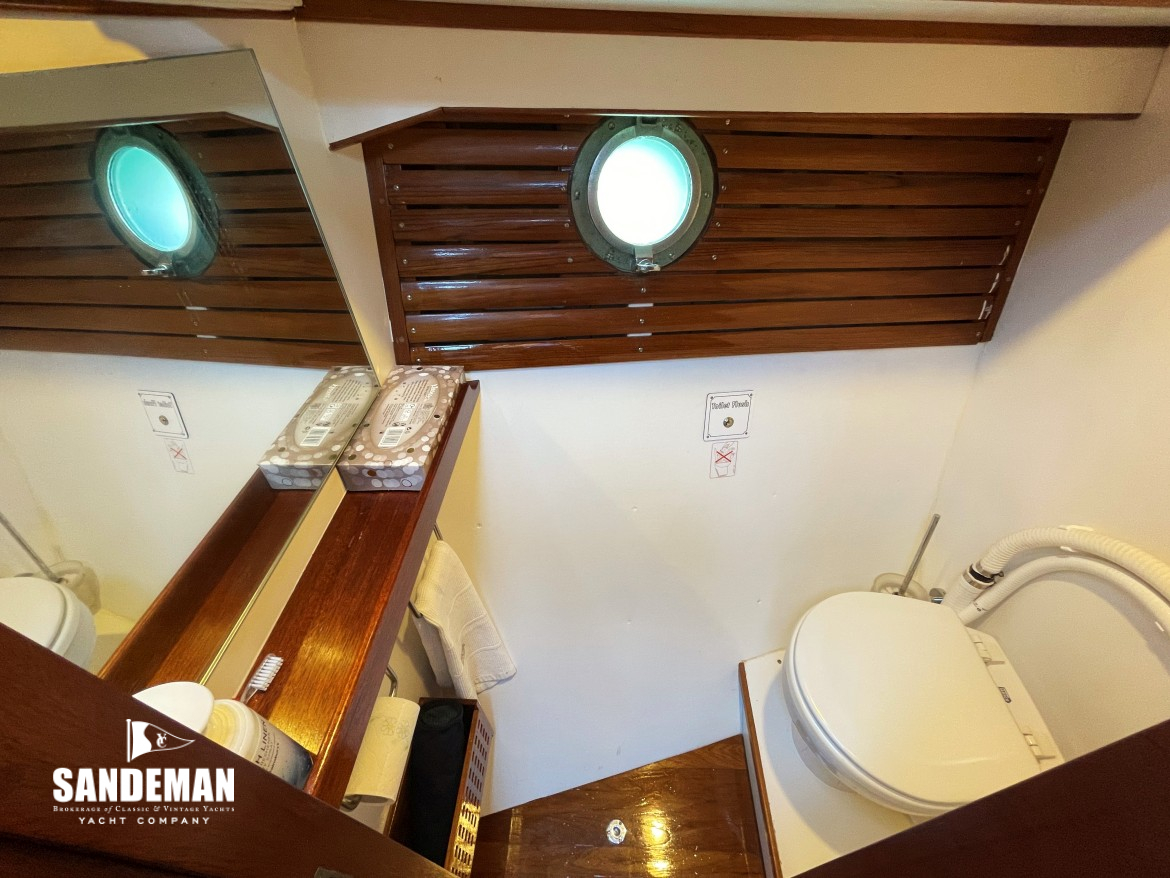 Reg Freeman-Attrill 40ft Twin Screw Motor Yacht 1966/2007 - Sandeman ...