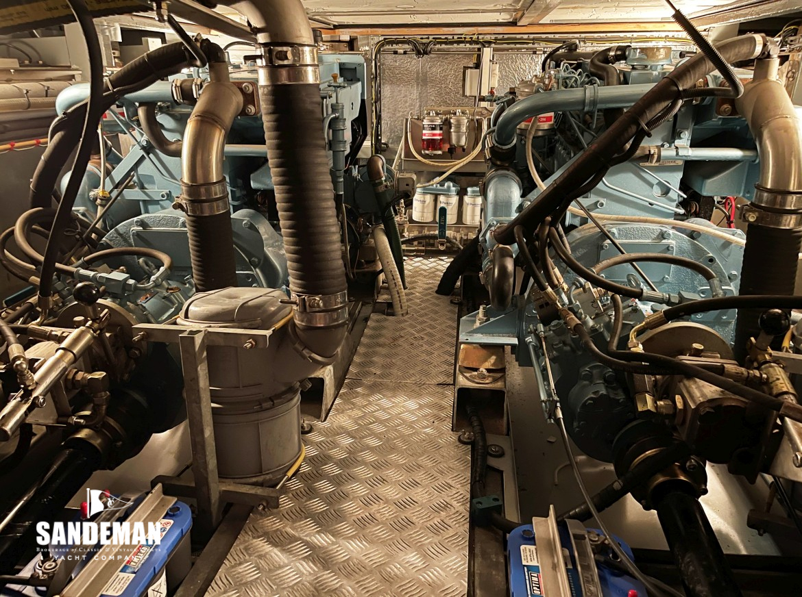 Reg Freeman-Attrill 40ft Twin Screw Motor Yacht 1966/2007 - Sandeman ...