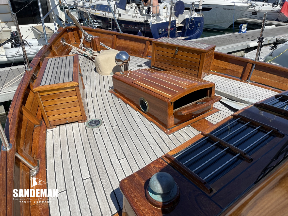 Reg Freeman-Attrill 40ft Twin Screw Motor Yacht 1966/2007 - Sandeman ...