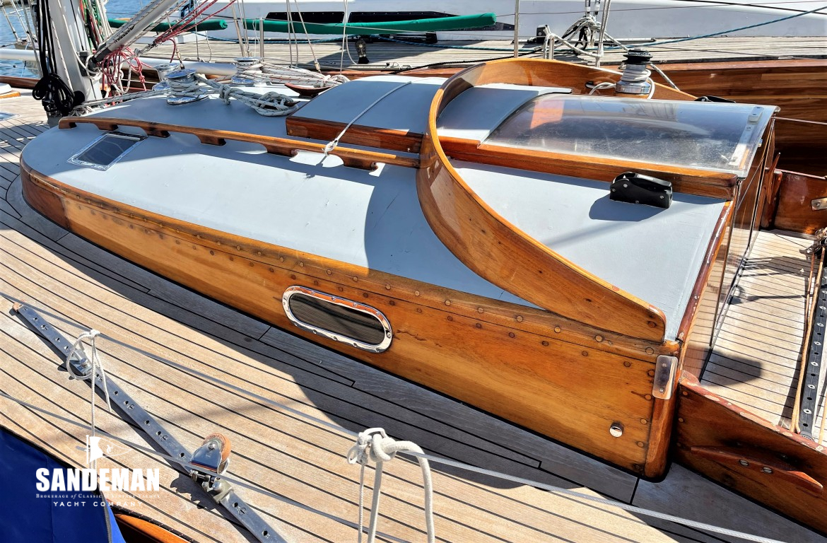 Sparkman & Stephens 37 ft One Ton Cup Sloop 1967 - Sandeman Yacht Company