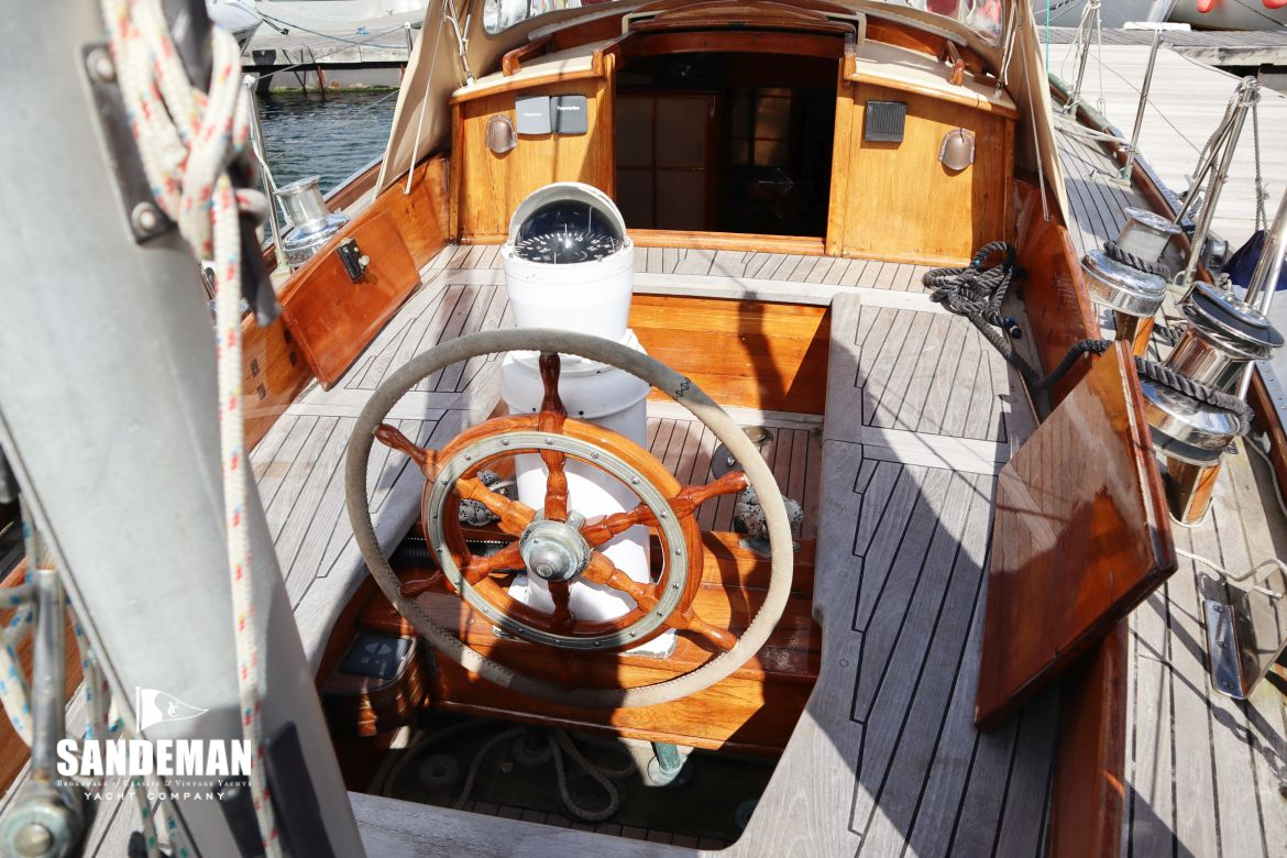 Arthur Robb 45 ft Bermudan Yawl 1970 - Sandeman Yacht Company