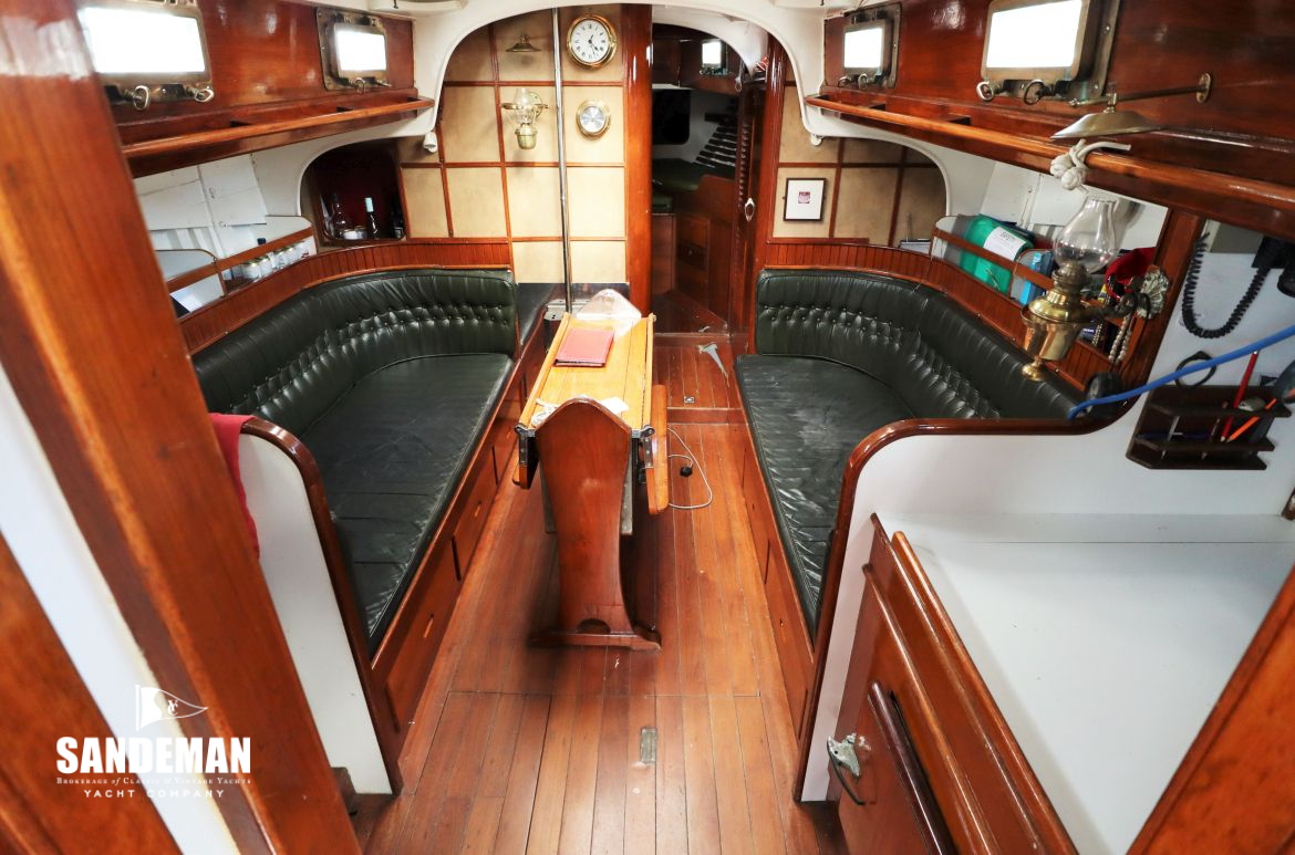 Arthur Robb 45 ft Bermudan Yawl 1970 - Sandeman Yacht Company