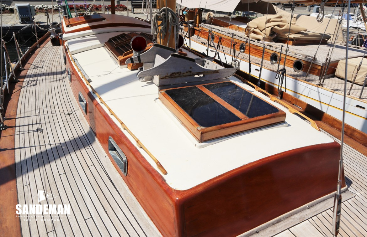 Sangermani 51 ft Bermudan Cutter 1963 - Sandeman Yacht Company