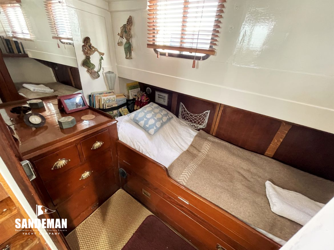Saunders Roe 45 ft Medina/Saro Class Twin Screw Motor Yacht 1937/ 2011 ...