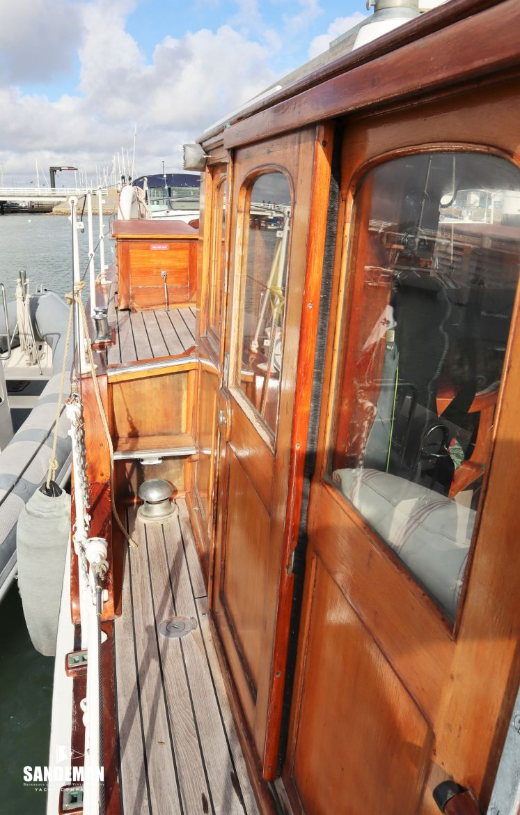 Saunders Roe 45 ft Medina/Saro Class Twin Screw Motor Yacht 1937/ 2011 ...