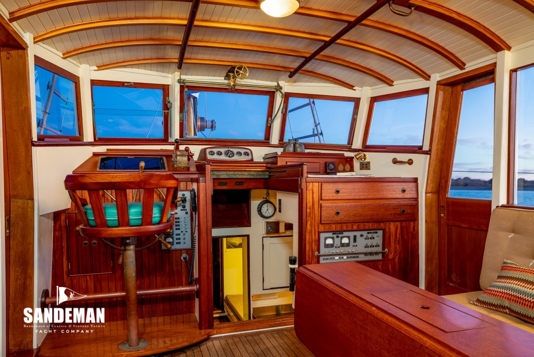 58 ft Richard O. Davis/ Henry B. Nevins Motorsailer 1950 - Sandeman ...