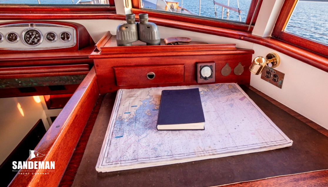 58 ft Richard O. Davis/ Henry B. Nevins Motorsailer 1950 - Sandeman ...