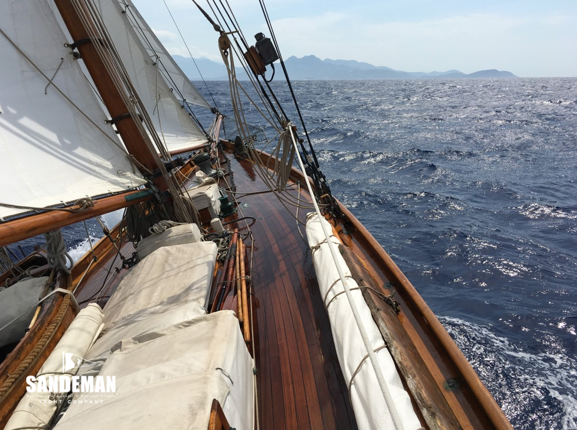 Charles E Nicholson 55 ft Gaff Yawl 1920/2011 - Sandeman Yacht Company