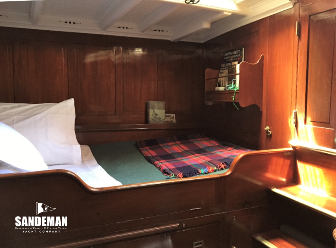 Charles E Nicholson 55 ft Gaff Yawl 1920/2011 - Sandeman Yacht Company