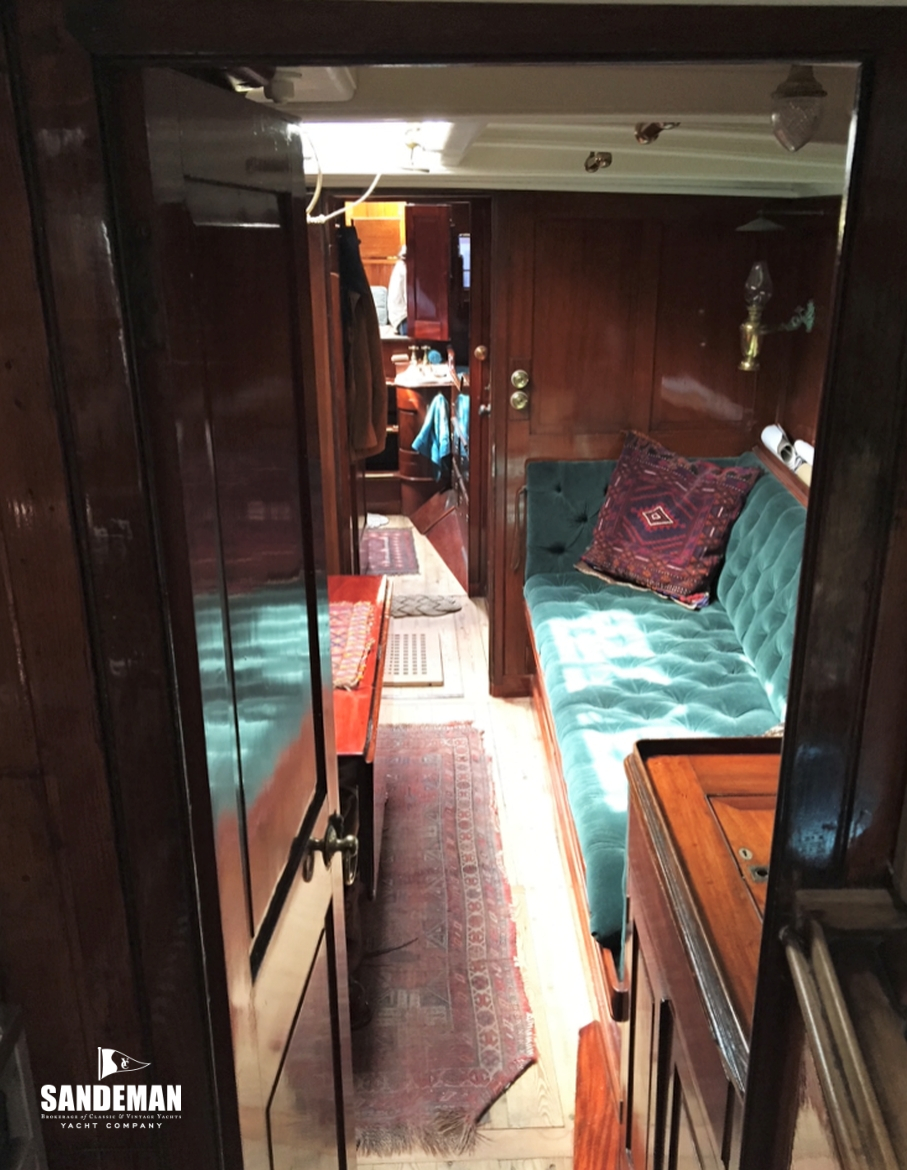 Charles E Nicholson 55 ft Gaff Yawl 1920/2011 - Sandeman Yacht Company