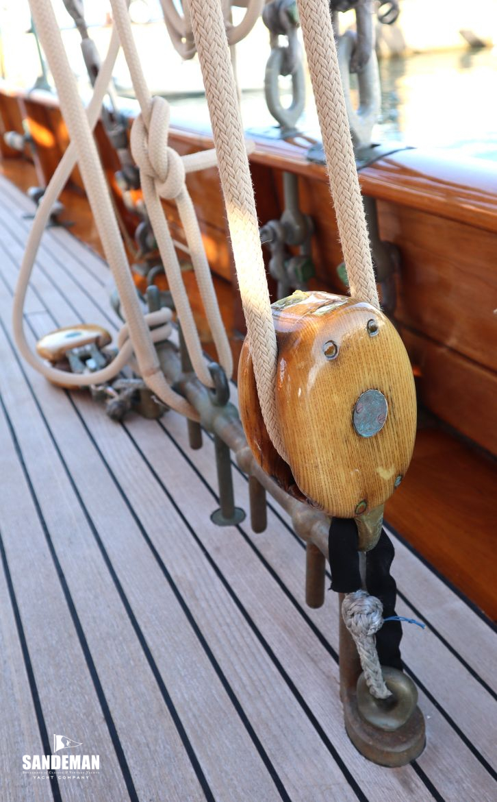 William Fife III 108 ft Gaff-Rigged Schooner 1931/2007 - Sandeman Yacht ...