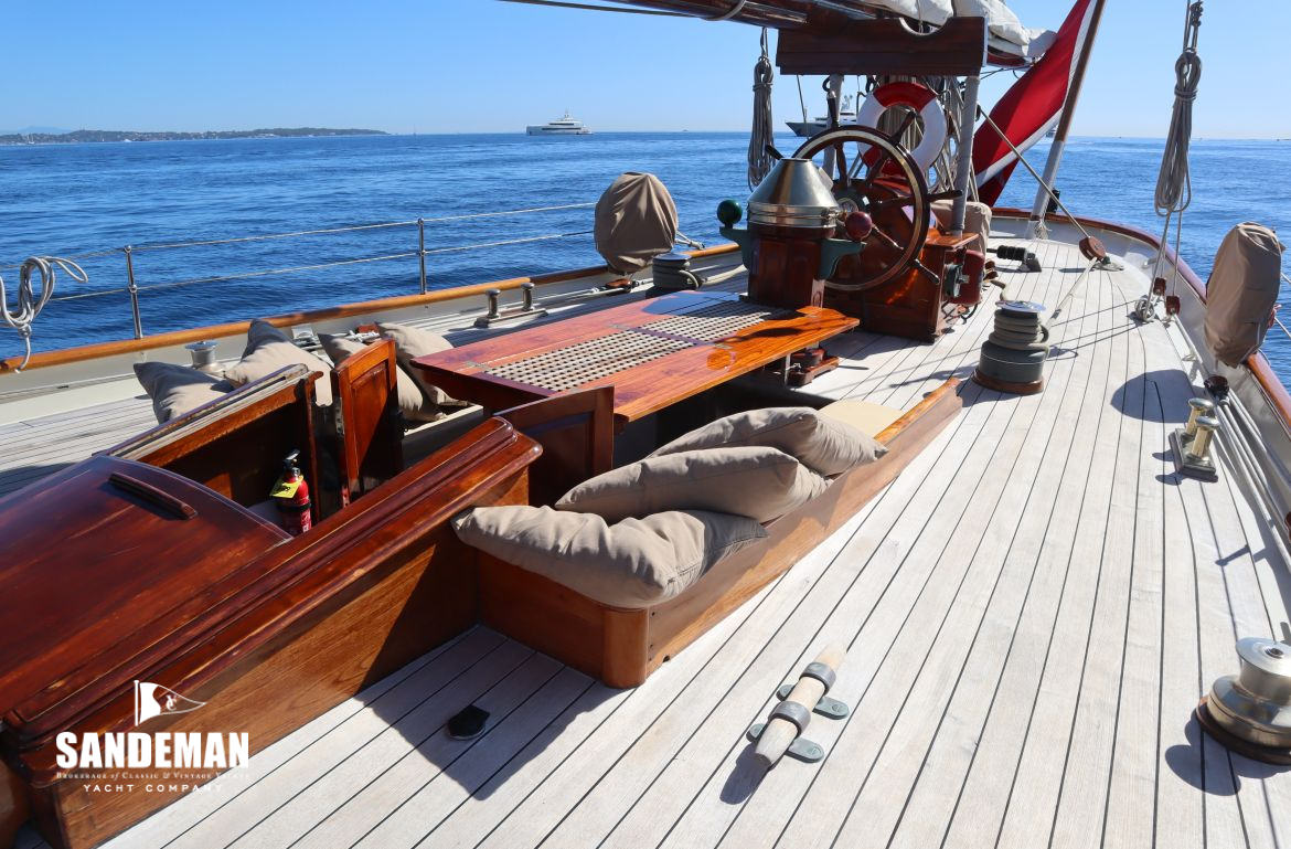 William Fife III Gaff-Rigged 102 ft Schooner 2003 - Sandeman Yacht Company