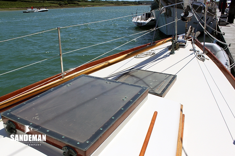 Owens 40 ft sloop 1948 - Sandeman Yacht Company
