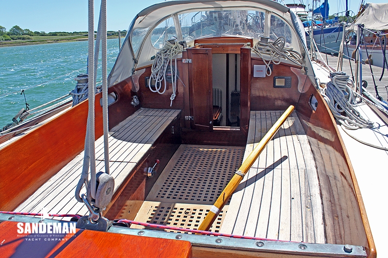 Owens 40 ft sloop 1948 - Sandeman Yacht Company