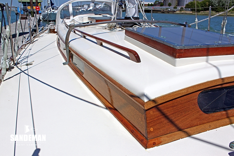 Owens 40 ft sloop 1948 - Sandeman Yacht Company