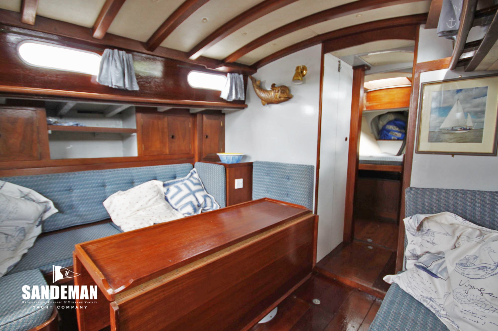 40 ft Kim Holman Ketch - Sandeman Yacht Company