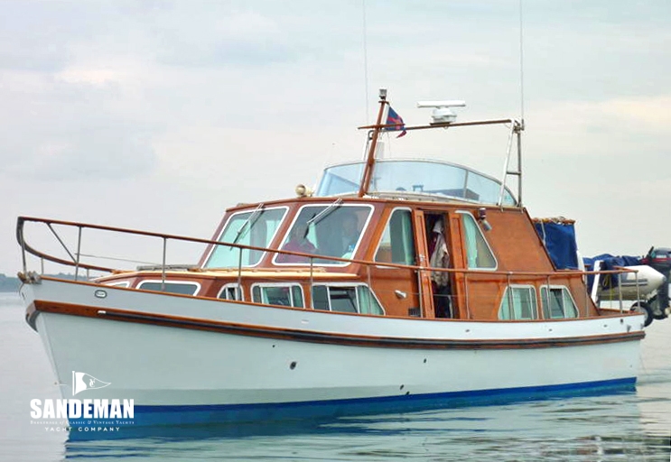 Custom built Nelson 40 Motor Yacht 1975 - Sandeman Yacht Company