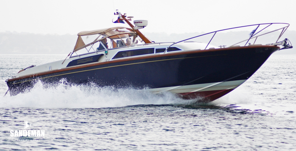 Fairey Swordsman 37 Aft Cockpit 2004 - Sandeman Yacht Company